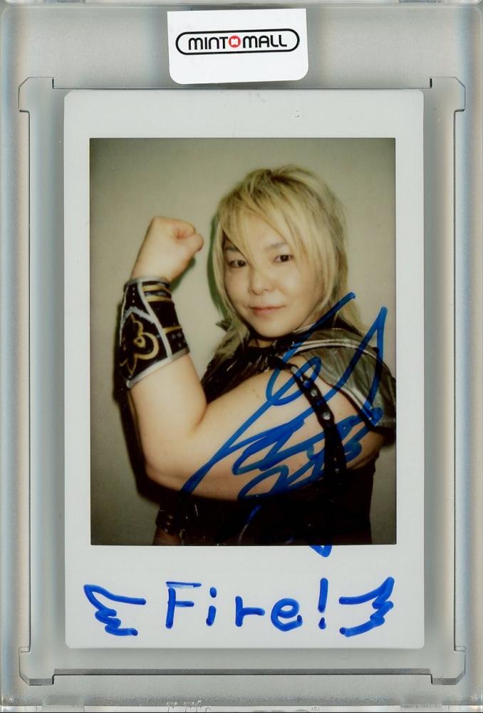 ミントモール / MINT 池袋店 / 2016 BBM 女子プロレス True Heart 倉垣翼 直筆サイン入りチェキ(Lastナンバー!) 7/7