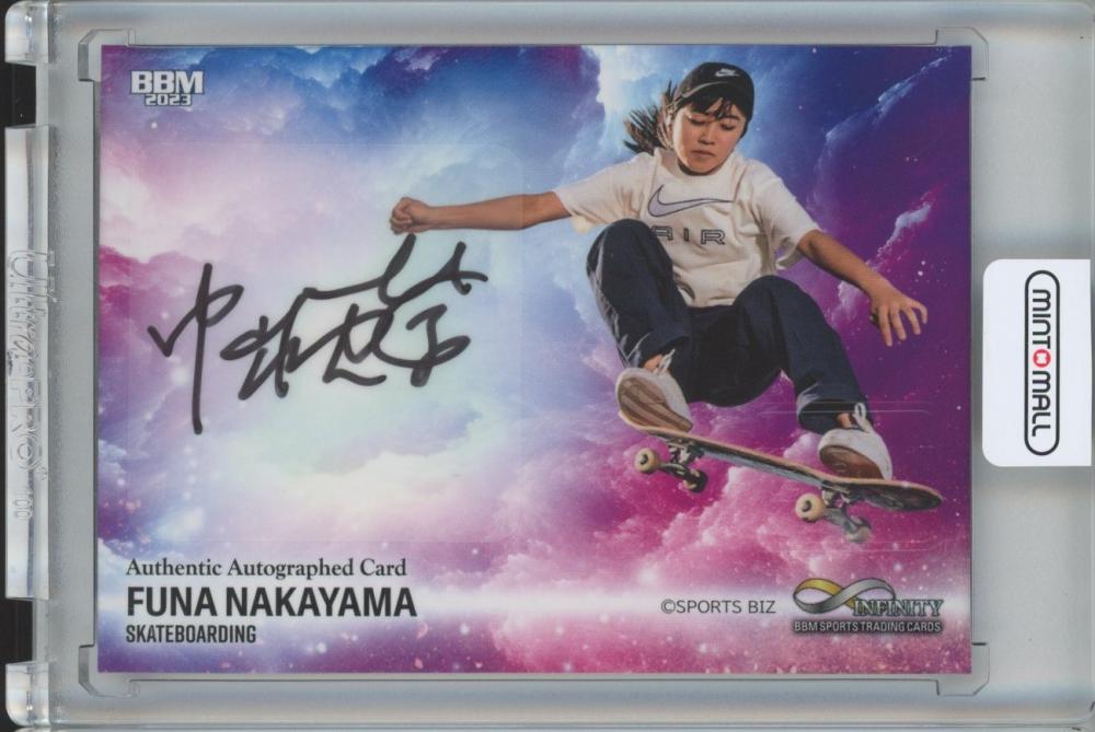 ミントモール / MINT 池袋店 / 2023 BBM インフィニティ INFINITY 中山楓奈 直筆サインカード 28/85